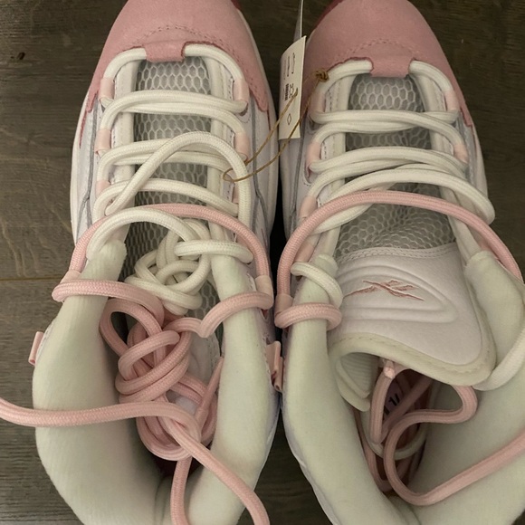 Reebok | Shoes | Reebok Question Mid Allen Iverson White Pink Gx9357 ...